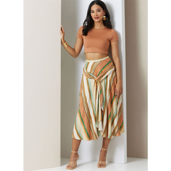 Vogue Pattern V2033 Misses Skirt in Two Lengths 2033 - Patterns and Plains